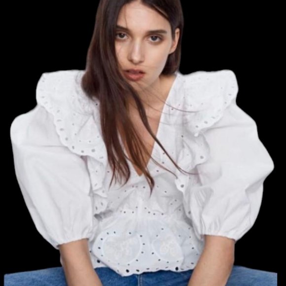 Zara | Tops | Zara White Poplin Eyelet Puff Top | Poshmark